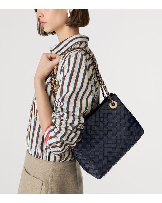 Bottega Veneta Small Leather Andiamo Chain Shoulder Bag in Blue | Lyst UK