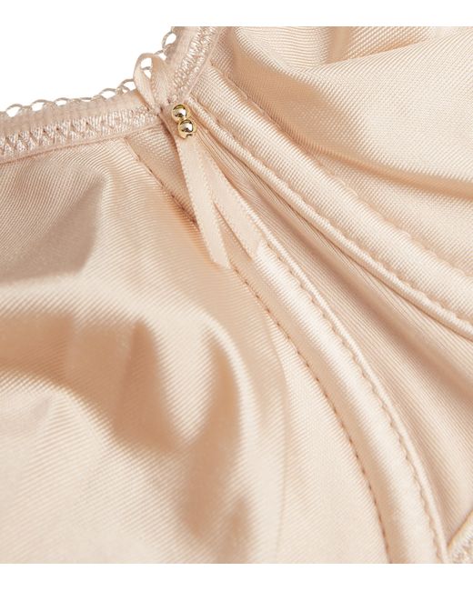Wacoal Full Figure Bra in Natural | Lyst