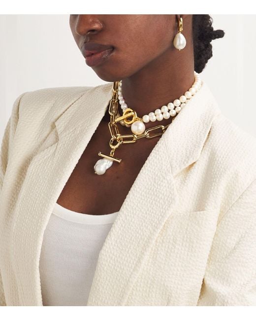 Timeless Pearly Simple Yet Modern Necklace in Metallic | Lyst