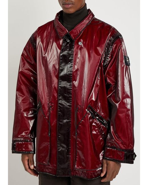 Stone Island Prismatic-Effect Quilted Ripstop Cotton Parka in Red for ...