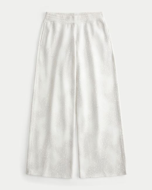 Hollister Doe Print Baggy Sweatpants in White | Lyst UK