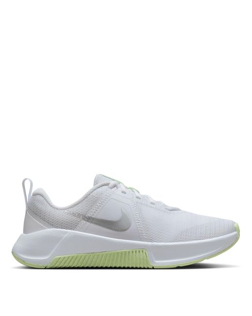 Nike Mc Trainer 3 Workout Shoes in White | Lyst UK