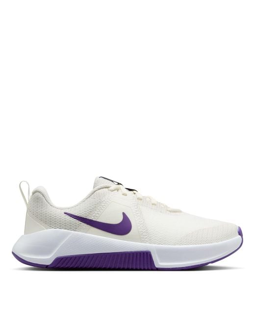 Nike Mc Trainer 3 Workout Shoes in White | Lyst UK