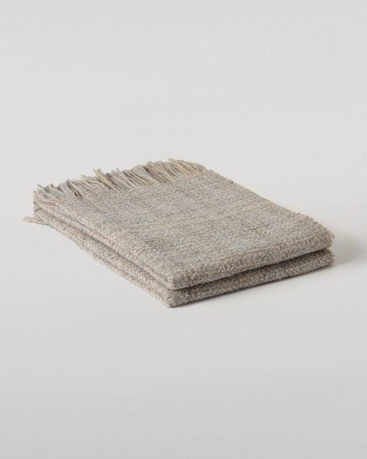 Johnstons of Elgin Luxury Texture Throw in Grey | Lyst UK