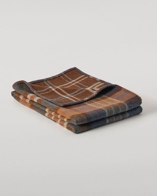 Johnstons of Elgin Double Face Wool Throw in Grey | Lyst UK