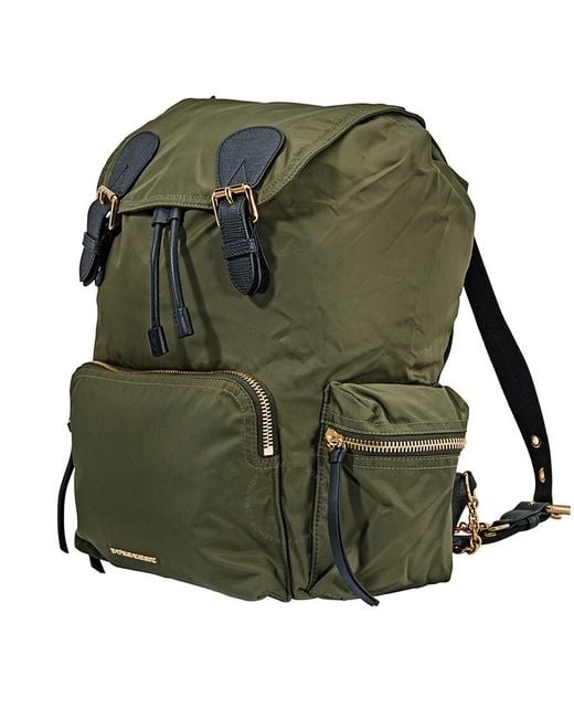 Burberry Large Rucksack in Black | Lyst