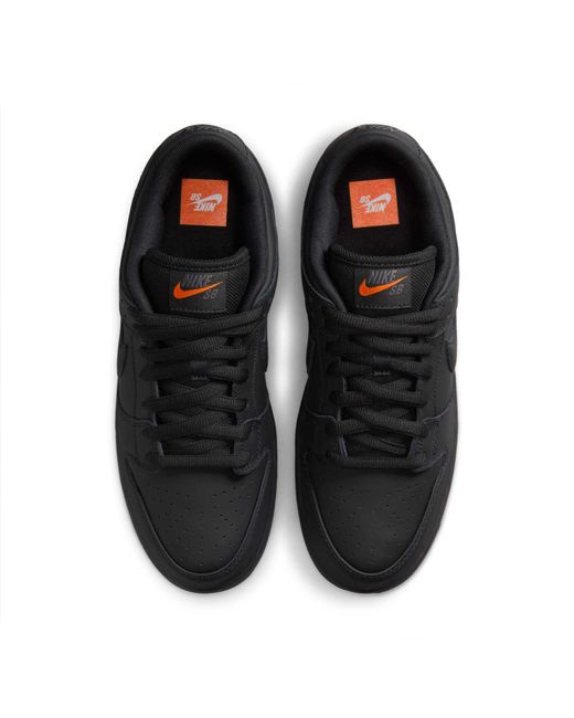 Nike Sb Dunk Low Pro 'Triple' in Black for Men | Lyst