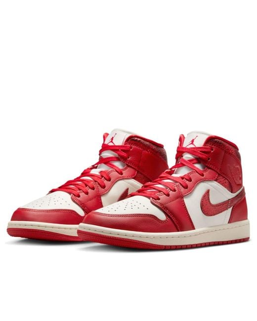 Nike (Wmns) 1 Mid Se Cracked Leather' in Red | Lyst