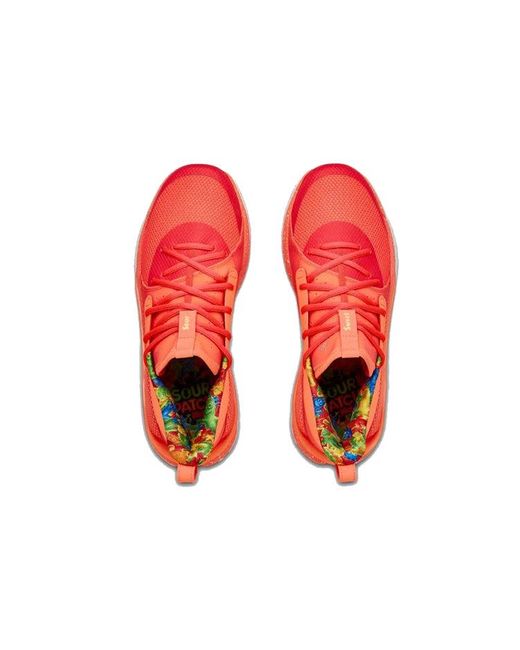Under Armour Sour Patch Kids X Curry 'Peach Plasma' in Red for Men | Lyst