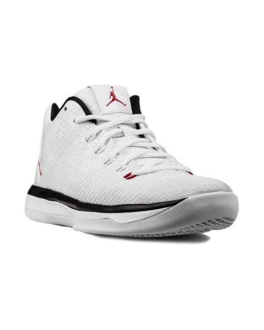 Aj 31 low store