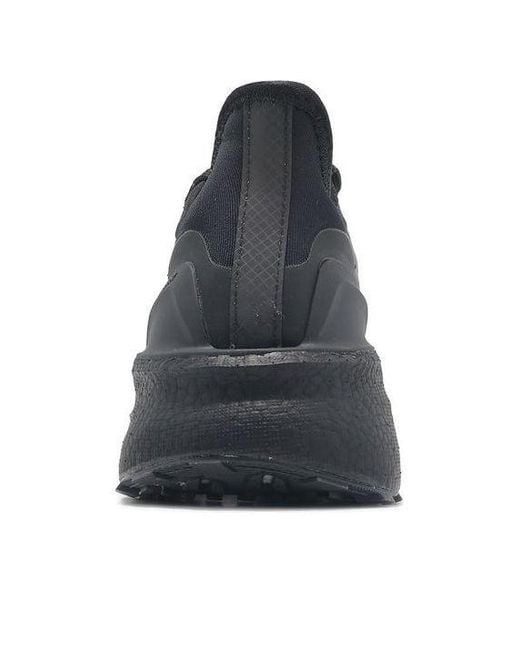 adidas Ultraboost Light 2.0 Gore-Tex 'Core' in Black for Men | Lyst