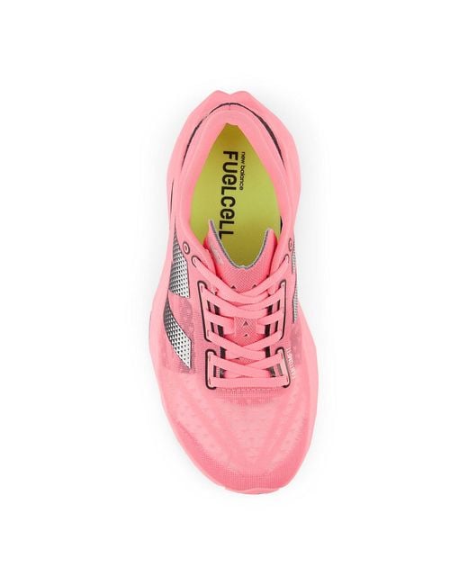 New Balance (Wmns) Fuelcell Rebel V4 'Ultra' in Pink | Lyst