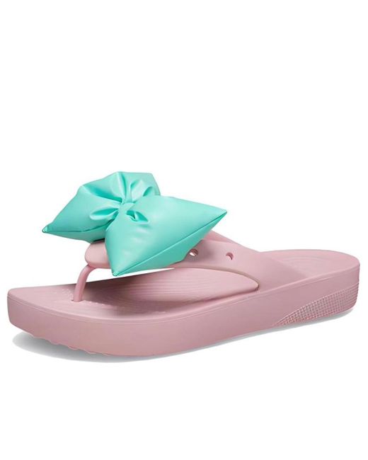 Crocs™ Classic Platform Bow Flip Flops in Pink | Lyst