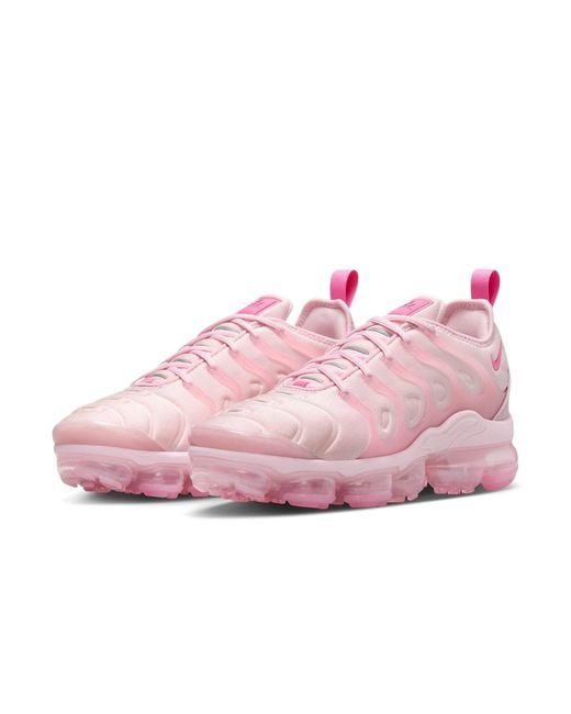 Womens pink vapormax store