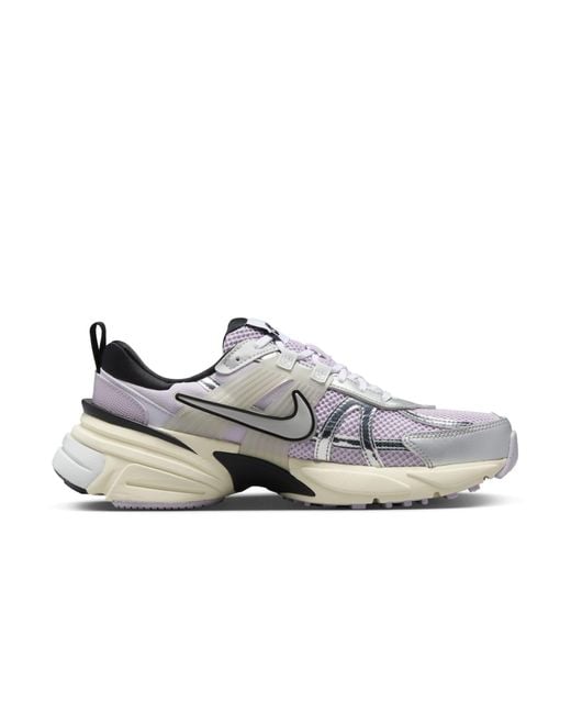 Nike (Wmns) V2K Run 'Doll Barely Grape' in White | Lyst