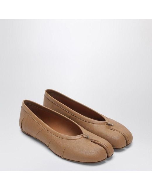 Maison Margiela Timeless Split Toe Mini Ballerina Flats in Brown | Lyst