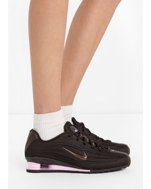 Nike Shox Z Sneakers in Brown | Lyst