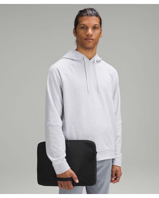 lululemon New Crew Laptop Sleeve in Black | Lyst