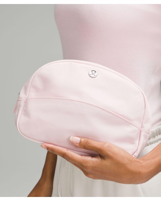 lululemon City Essentials Pouch 4L in Pink | Lyst