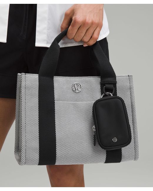 lululemon – Clippable Nano Pouch Bag – in Black | Lyst