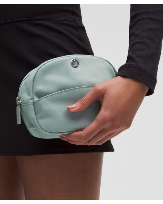 lululemon City Essentials Pouch in Green | Lyst