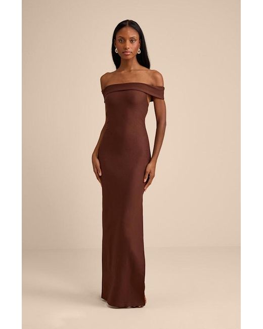 Lulus Chastain Ponte Knit Off-The-Shoulder Maxi Dress in Natural | Lyst UK
