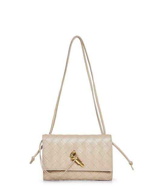 Bottega Veneta Ecru Andiamo Pouch in Natural | Lyst