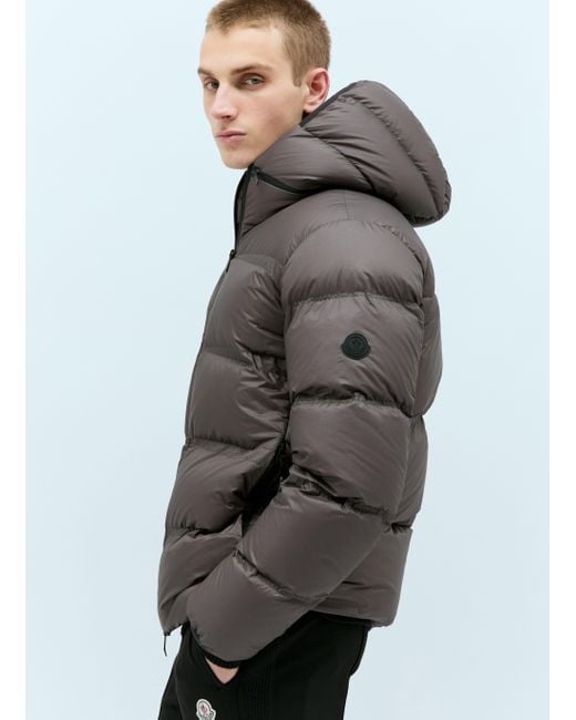 Moncler Masac Short Down Jacket in Gray for Men | Lyst