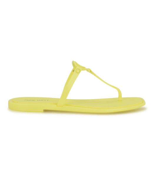 Nine West Dacota T-strap Square Toe Flat Sandals in Yellow | Lyst