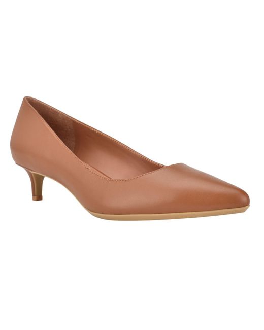 Calvin Klein Gabrianna Kitten Heel Pump in Brown | Lyst
