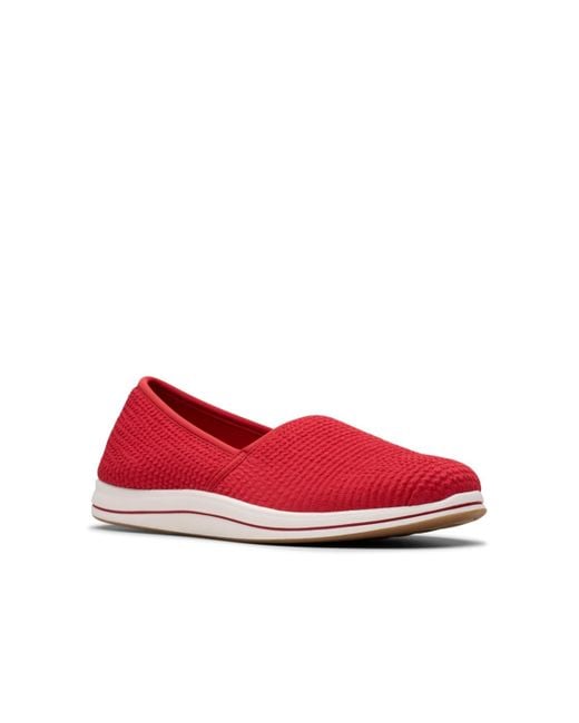 Clarks Cloudsteppers Breeze Stretch Slip-on Shoes in Red | Lyst