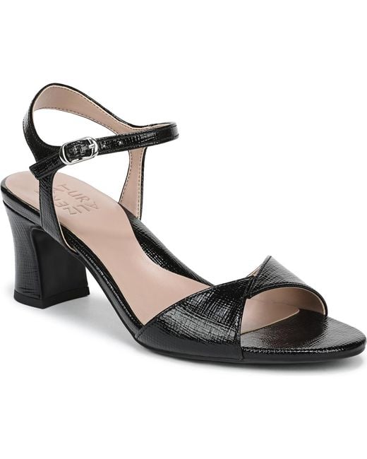 Naturalizer Nyla Strappy Sandals in Black | Lyst