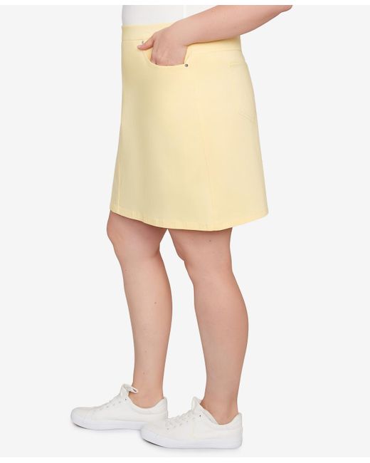 hearts of palm Plus Size Making Waves Solid Tech Stretch Pull On Skort in Yellow | Lyst