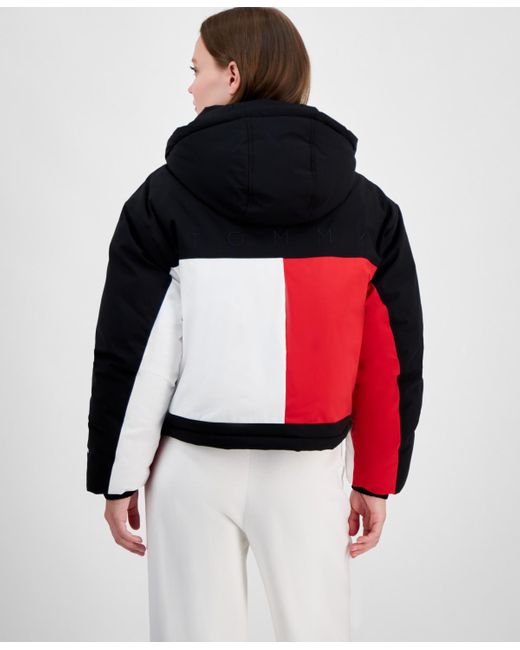 Tommy Hilfiger Cropped Flag Puffer Jacket in Red | Lyst