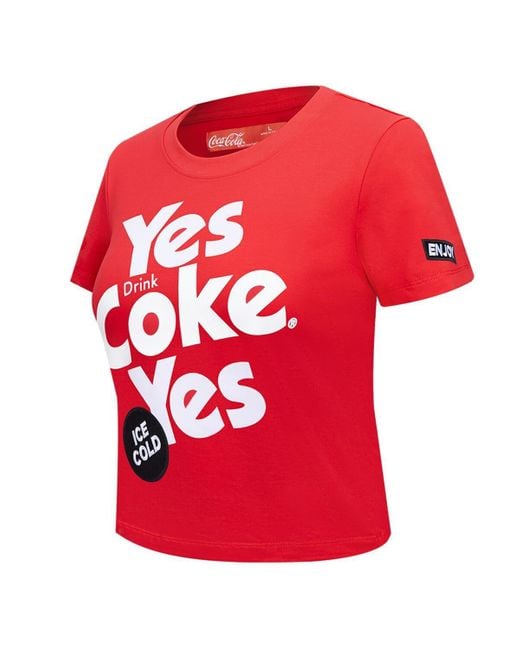 FREEZE MAX Coca-cola Yes Coke Yes Baby Doll Cropped T-shirt in Red | Lyst