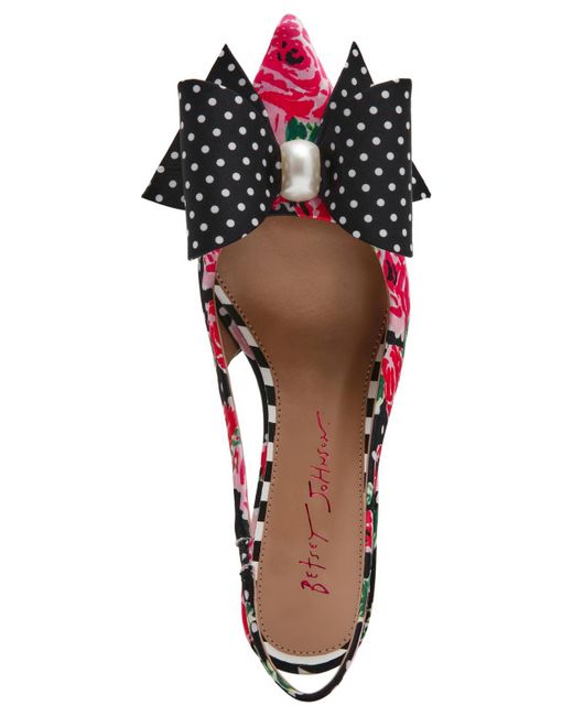Betsey Johnson Claira Embellished Bow Slingback Pumps in Pink | Lyst