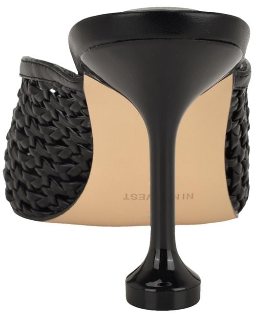 Nine West Grasso Mule in Black | Lyst