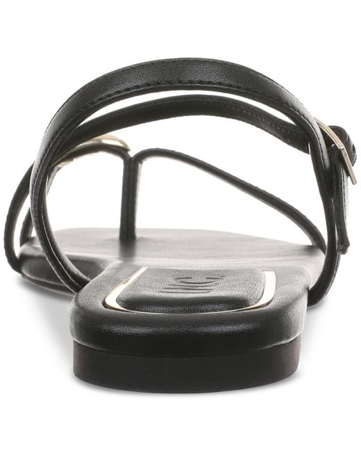 INC International Concepts Zinaa Flat Sandals in Metallic | Lyst