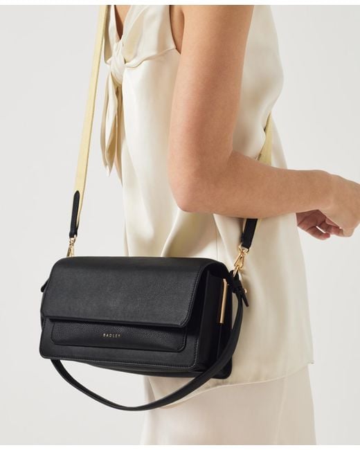Radley Lane Small Leather Flapover Shoulder Bag in Black | Lyst