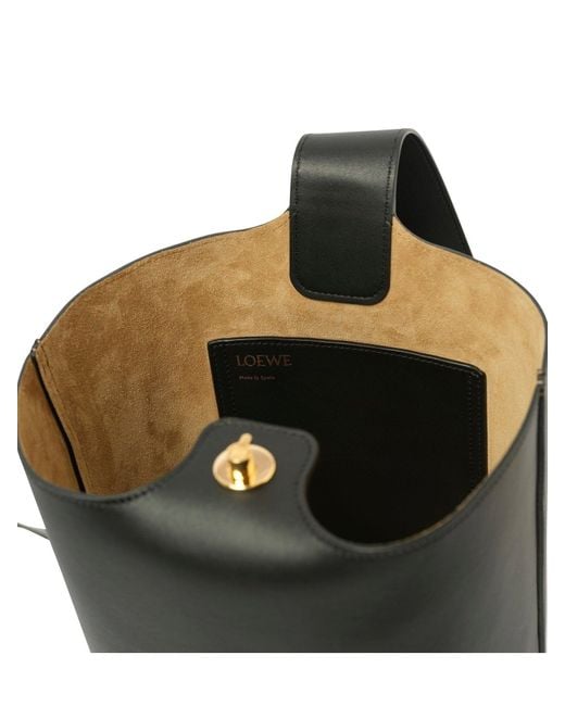 Loewe Pebble Bucket Medium, 100% Calf Leather in Black | Lyst