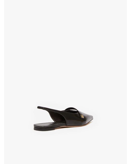 Max Mara Flat Leather Sandals in White | Lyst