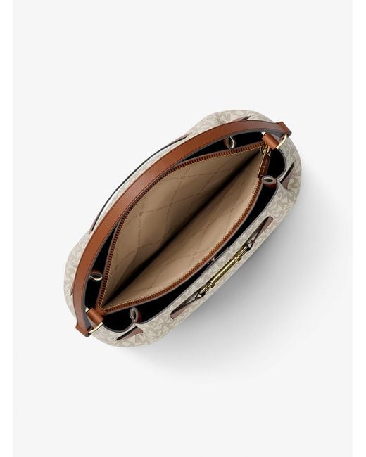 Michael Kors Outlet Mk Carson Medium Signature Logo Convertible Bucket ...