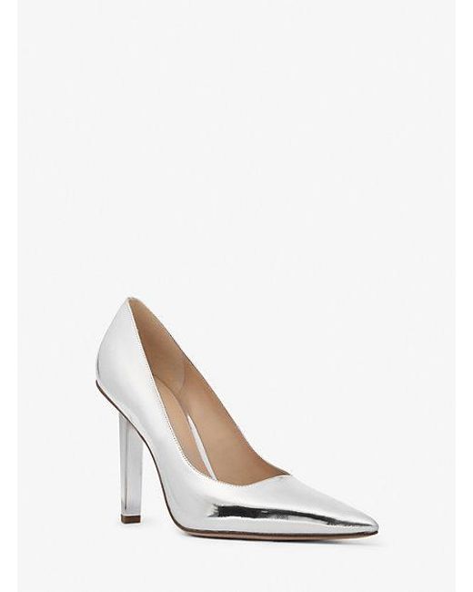 Michael Kors Halle Metallic Leather Pump in White | Lyst