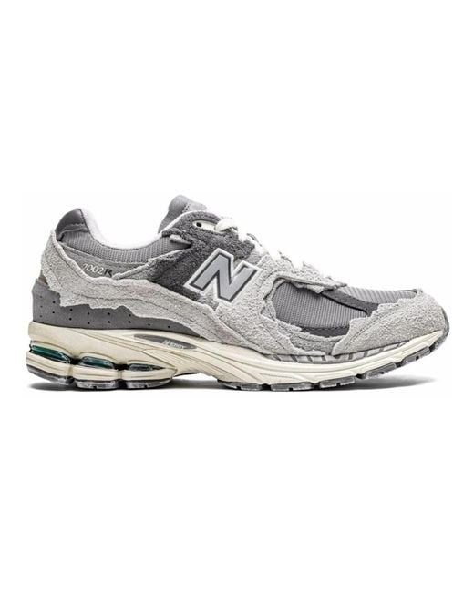 New Balance Sneakers in Grey for Men | Lyst UK