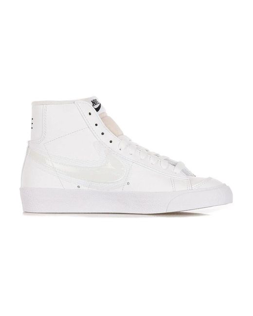 Nike Sneakers in White | Lyst