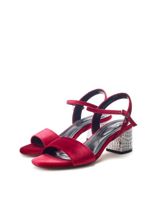Moda In Pelle Nareena Velvet in Pink | Lyst UK