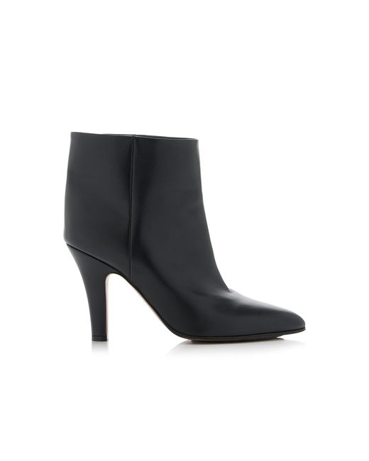 The Row Prudens Leather Boots in Black | Lyst