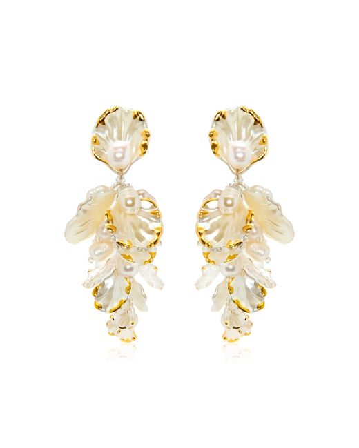 Oscar de la Renta Large Mixed Petal & Pearl Drop Earrings in Metallic | Lyst