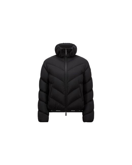 Moncler Grignan Diagonal-Quilted Short Down Jacket in Black | Lyst