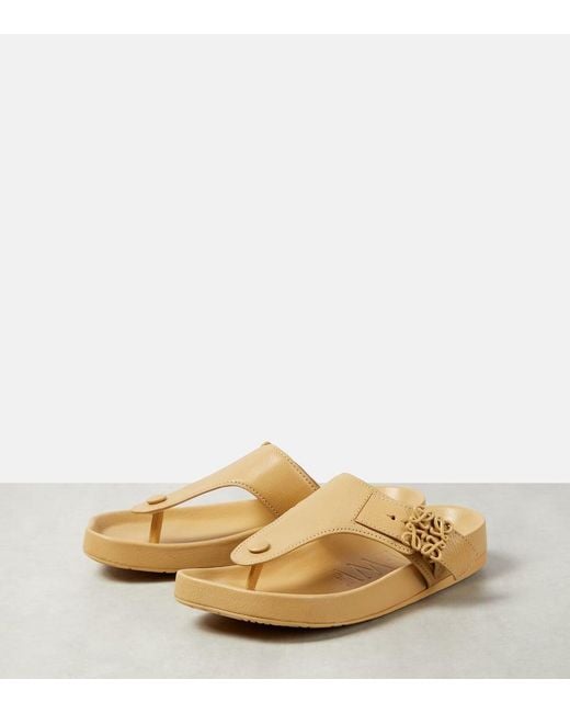 Loewe Leather Ease Sandals in Natural | Lyst